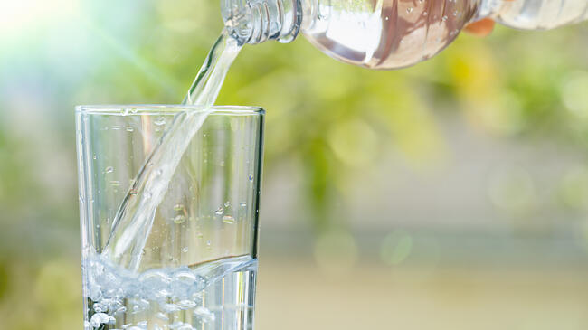 Wasser trinken - einfach und gesund | BIG direkt gesund