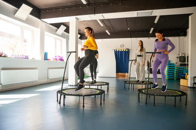 Jumping Fitness: mit guter Laune fit werden